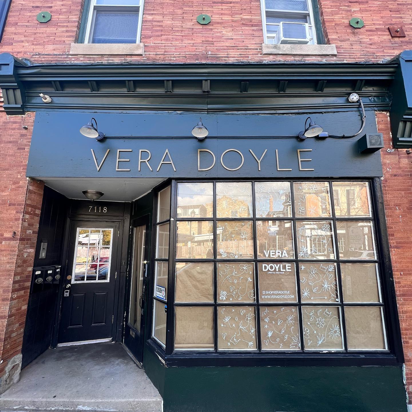 Elkins Park resident Lori Thomson opens Vera Doyle, a boutique in Mt ...