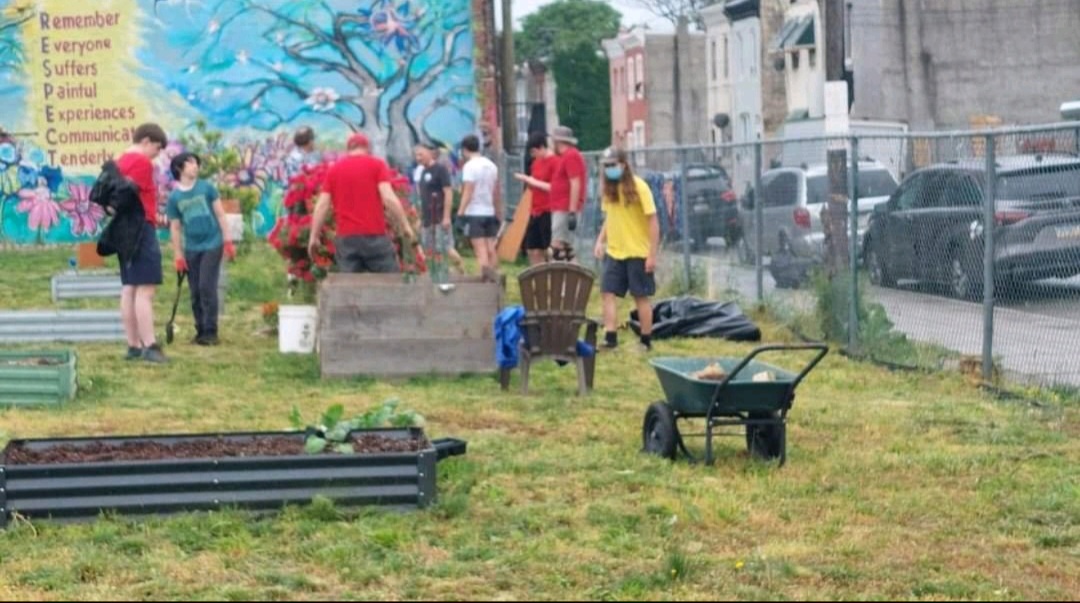 Abington's Boy Scout Troop #437 launches 4th annual Community Garden ...