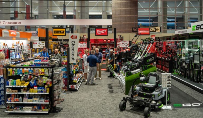 Ace Hardware at Roslyn Village Commons in Abington expected to open ...