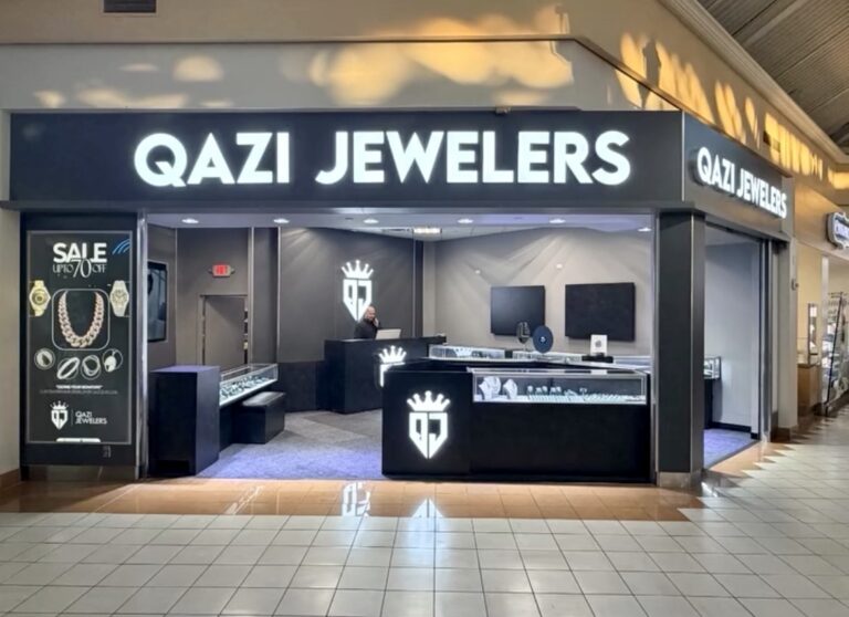 2 new stores now open at the Willow Grove Park Mall, another store ...